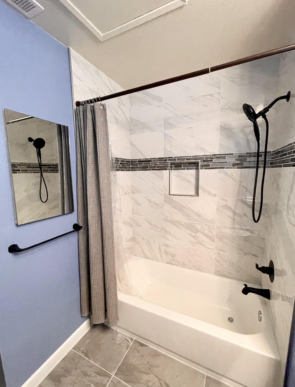 Bathroom remodel - Gregorich - Trist Design & Build